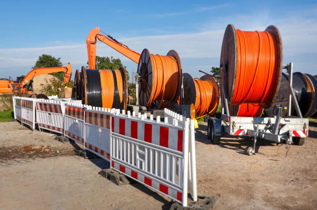 How Fiber Optic Internet Connects Rural Texas to Success - VTX1 - VTX1 ...